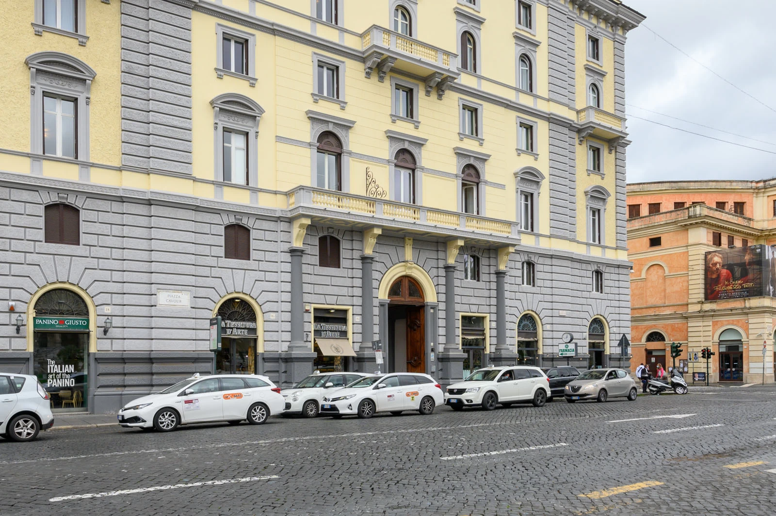 Roma piazza Cavour | Santagostino